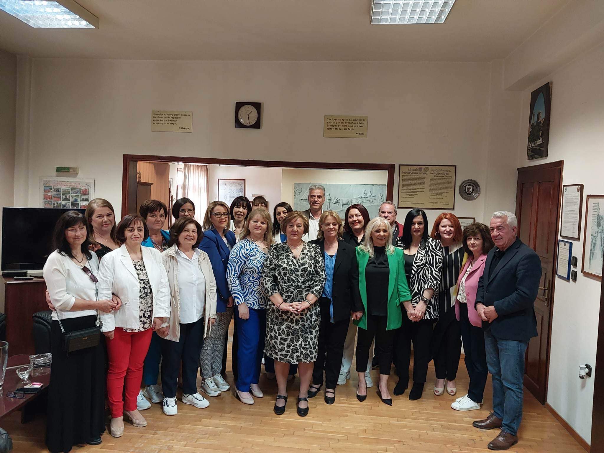 Ορκίστηκαν 18 υπάλληλοι του προγράμματος «Βοήθεια στο Σπίτι» στο Δήμο ...